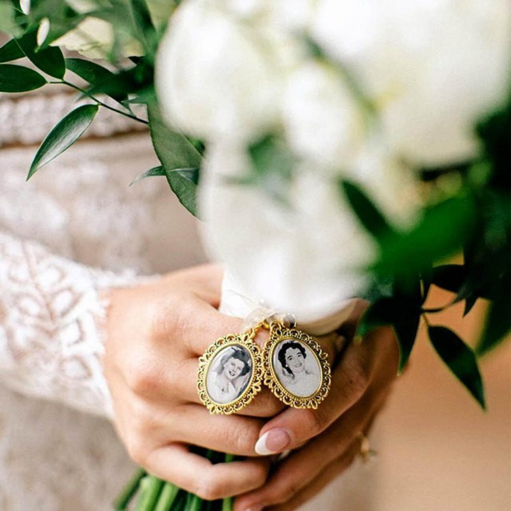 Wedding Memorial Ideas | SouthBound Bride