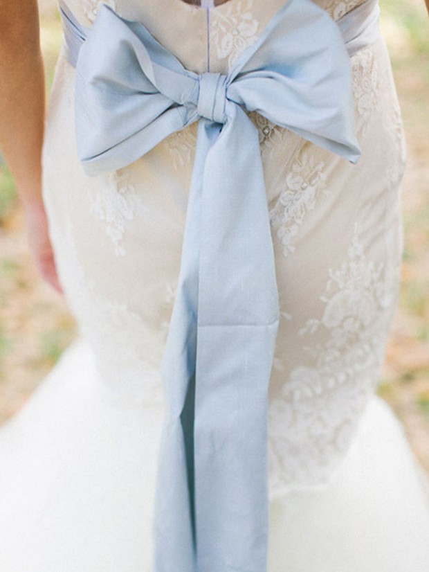 20 Something Blue Ideas for the Modern Bride | SouthBound Bride