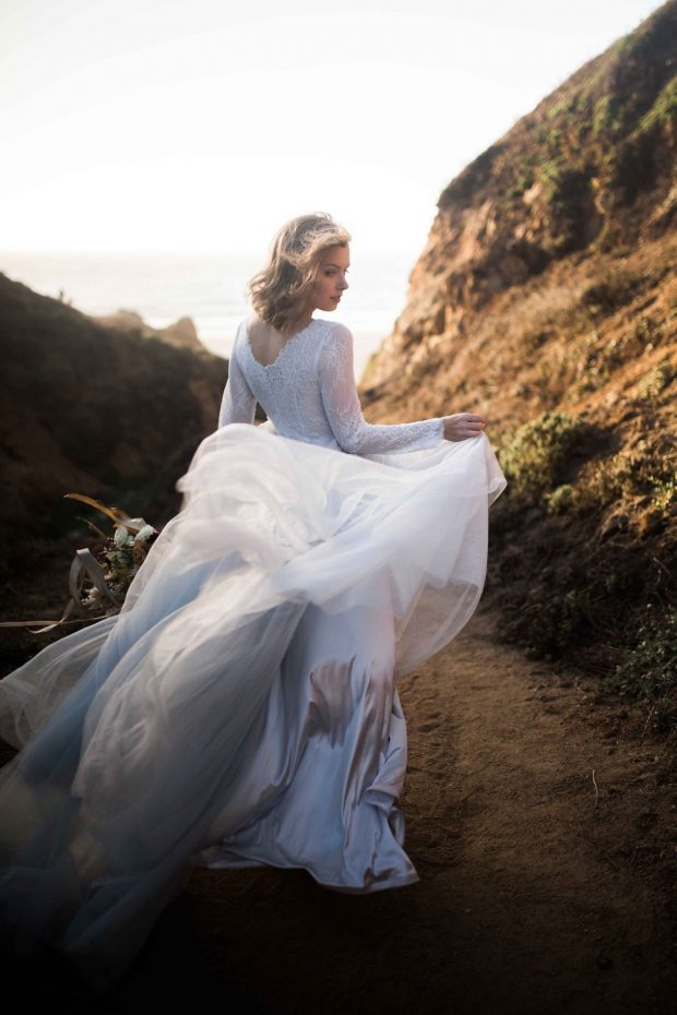 20 Romantic Ethereal Wedding Dresses