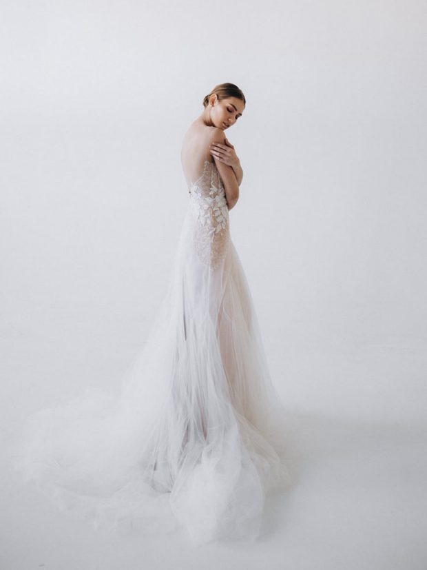 20 Romantic Ethereal Wedding Dresses