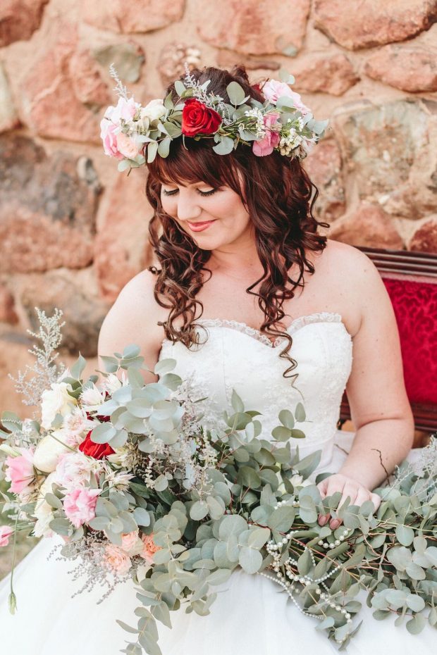 Rustic Rose Gold Wedding by Aline Photography | SouthBound Bride