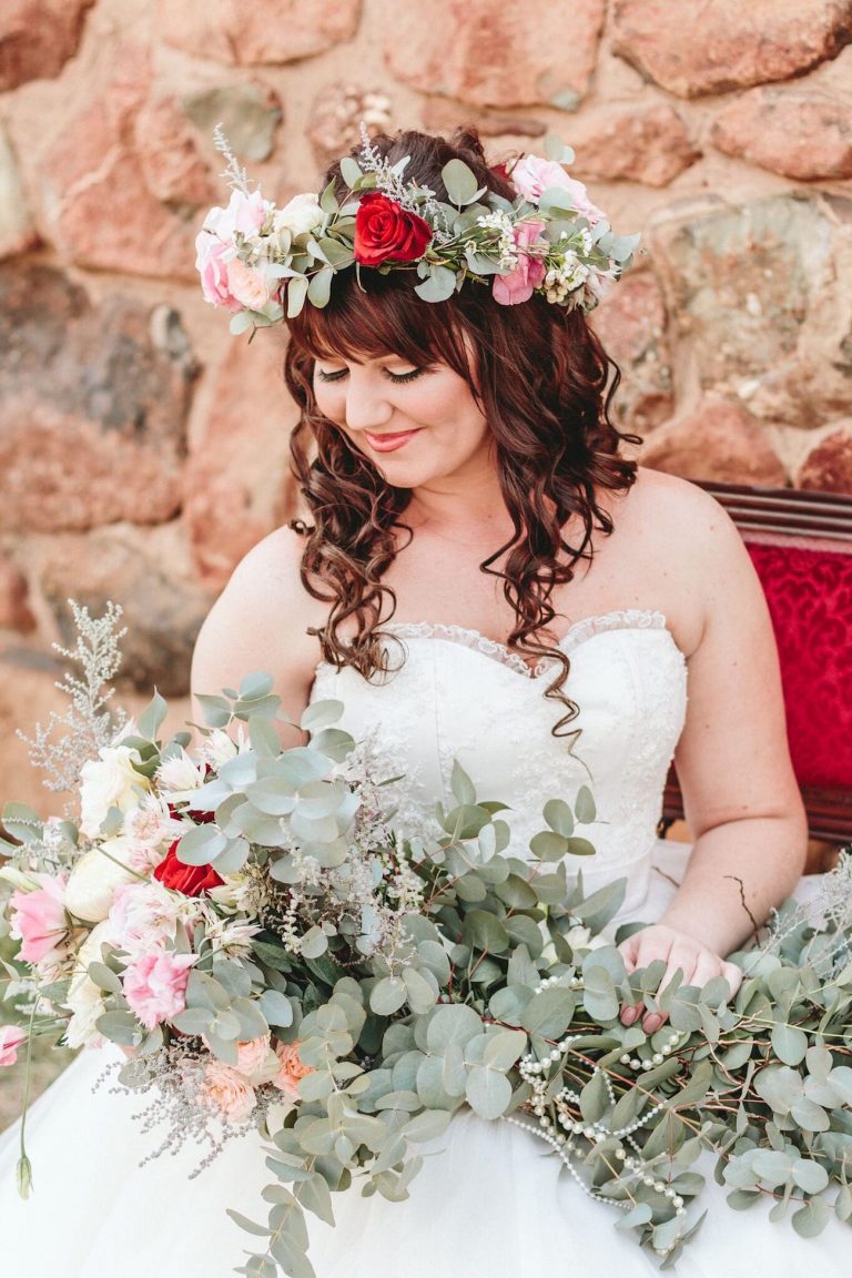 Rustic Rose Gold Wedding by Aline Photography | SouthBound Bride